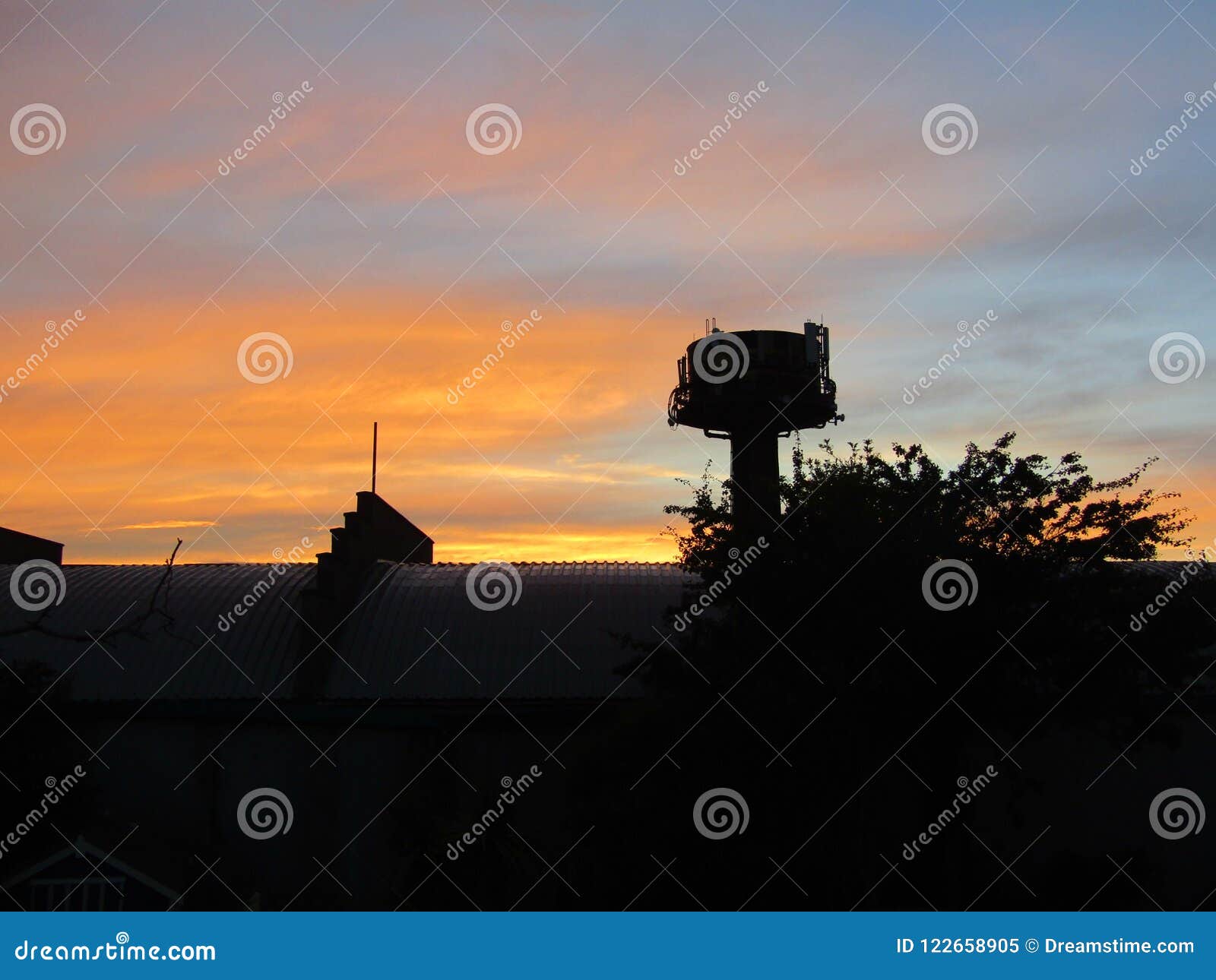6.am sunrise stock image. Image of water, cloudy, sunrise - 122658905