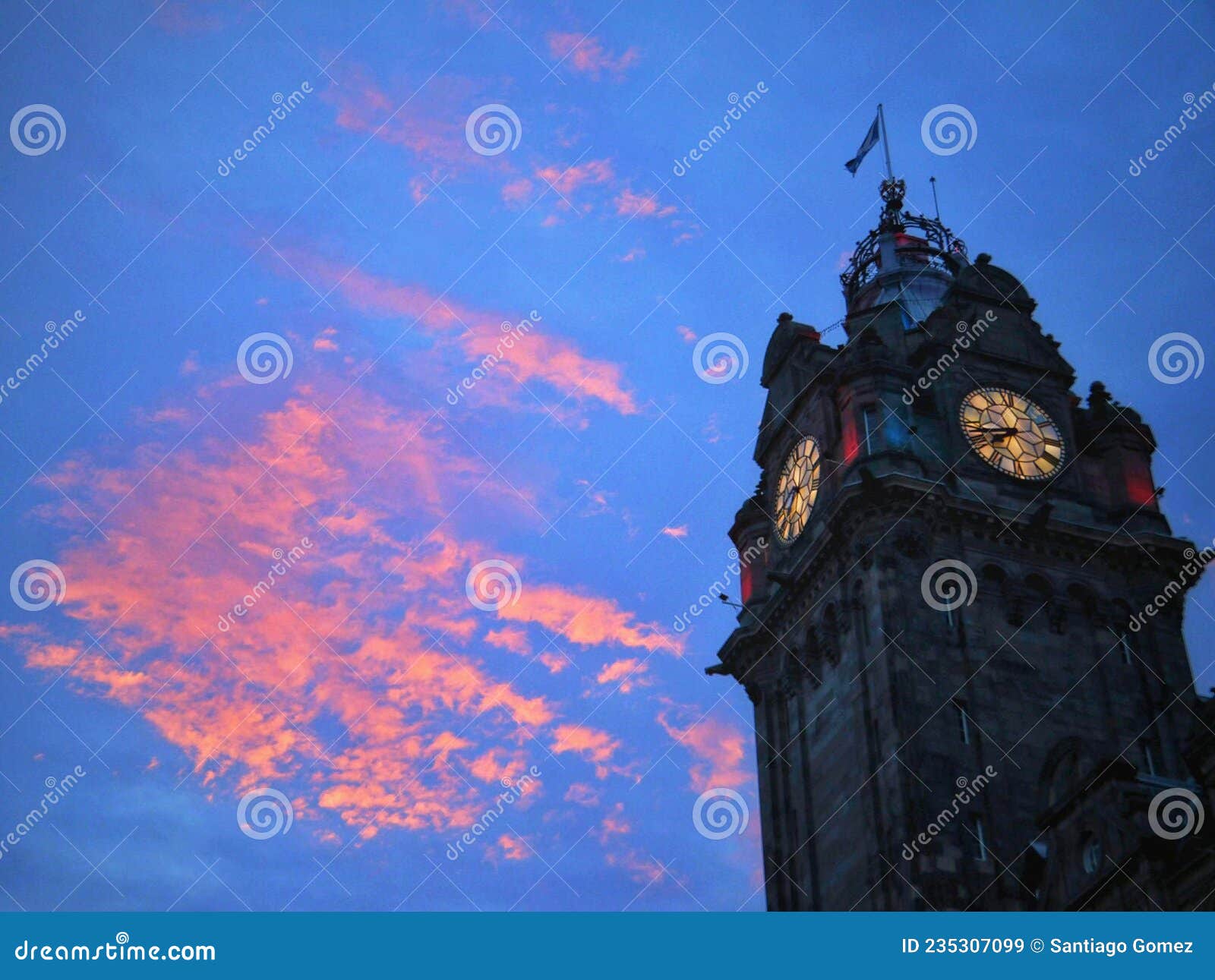 Sunrise at Clock in Edinburgh Editorial Stock Image - Image of building ...
