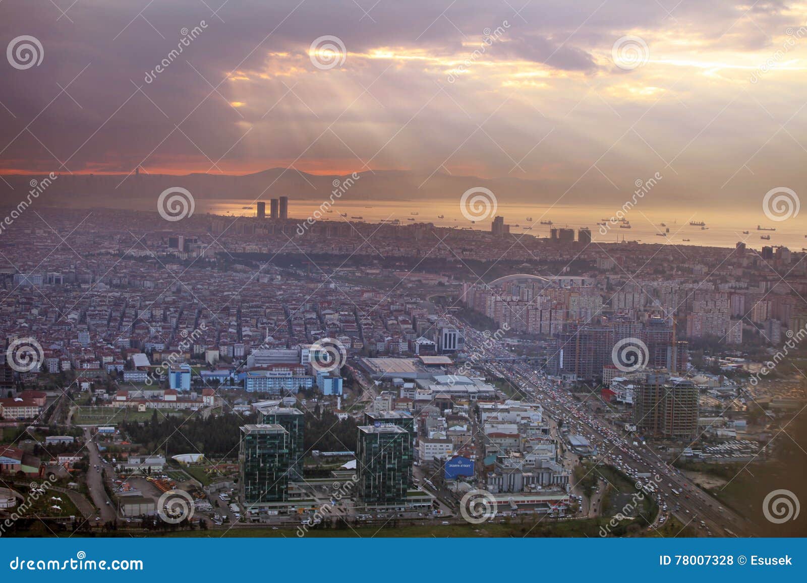 Sunrise in Istanbul editorial stock photo. Image of city - 78007328