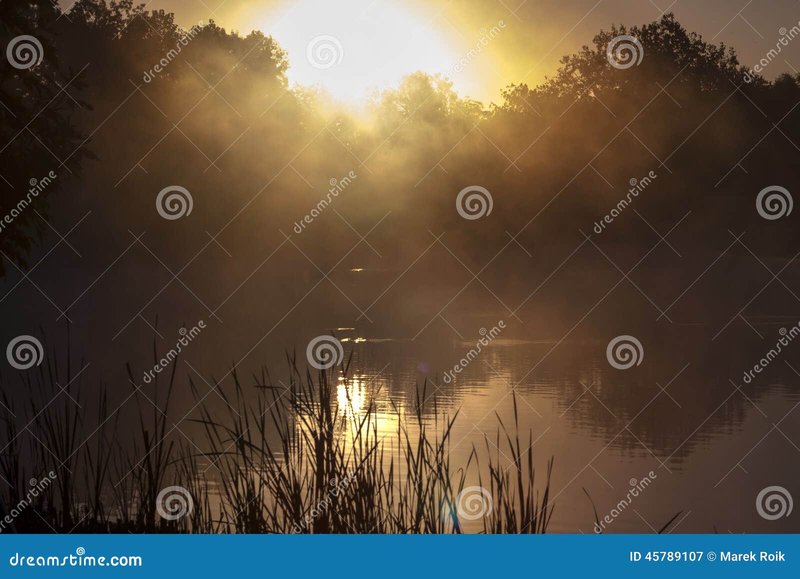 Sunrise on lake stock image. Image of sunrise, landscape - 45789107