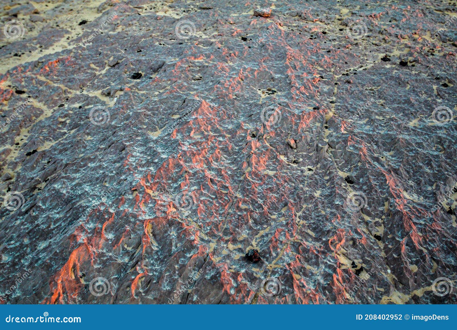 Sunrise in the Libyan Desert White Desert Limestone Formations in the ...