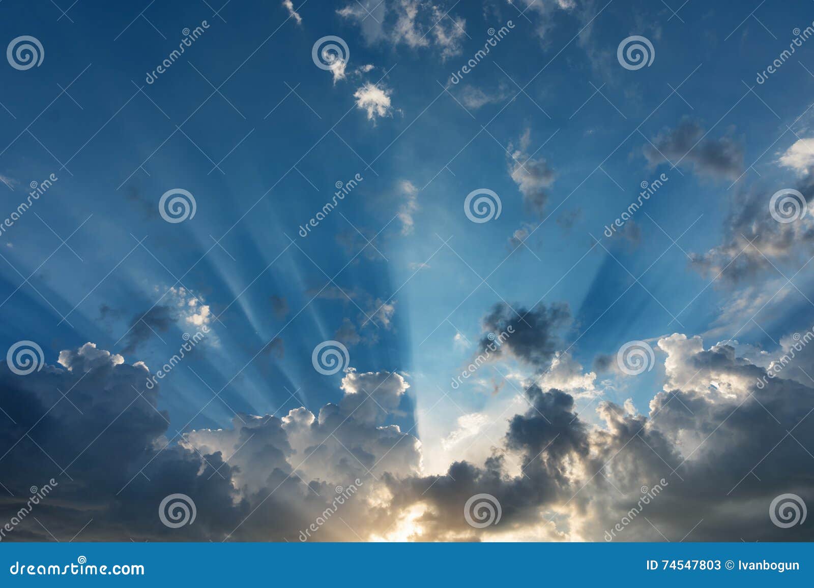 Sunrise with light rays stock image. Image of dawn, majestic - 74547803