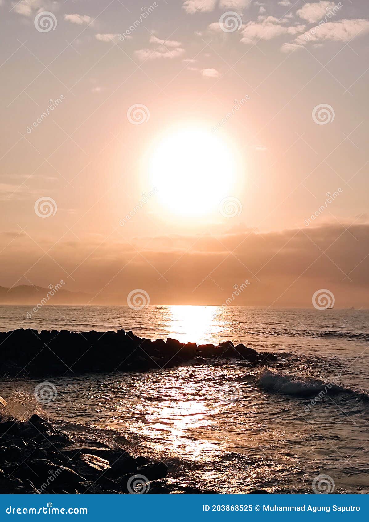 Sunrise in the morning stock image. Image of night, lighting - 203868525
