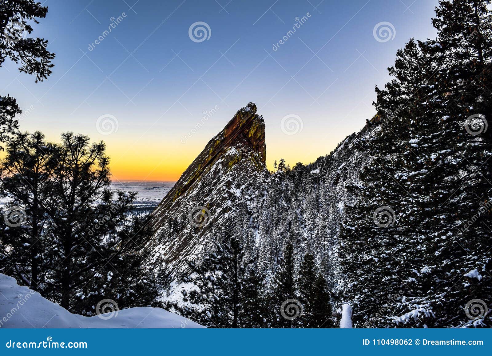 Sunrise in Phoenix, Arizona Stock Photo - Image of outdoors, formation ...