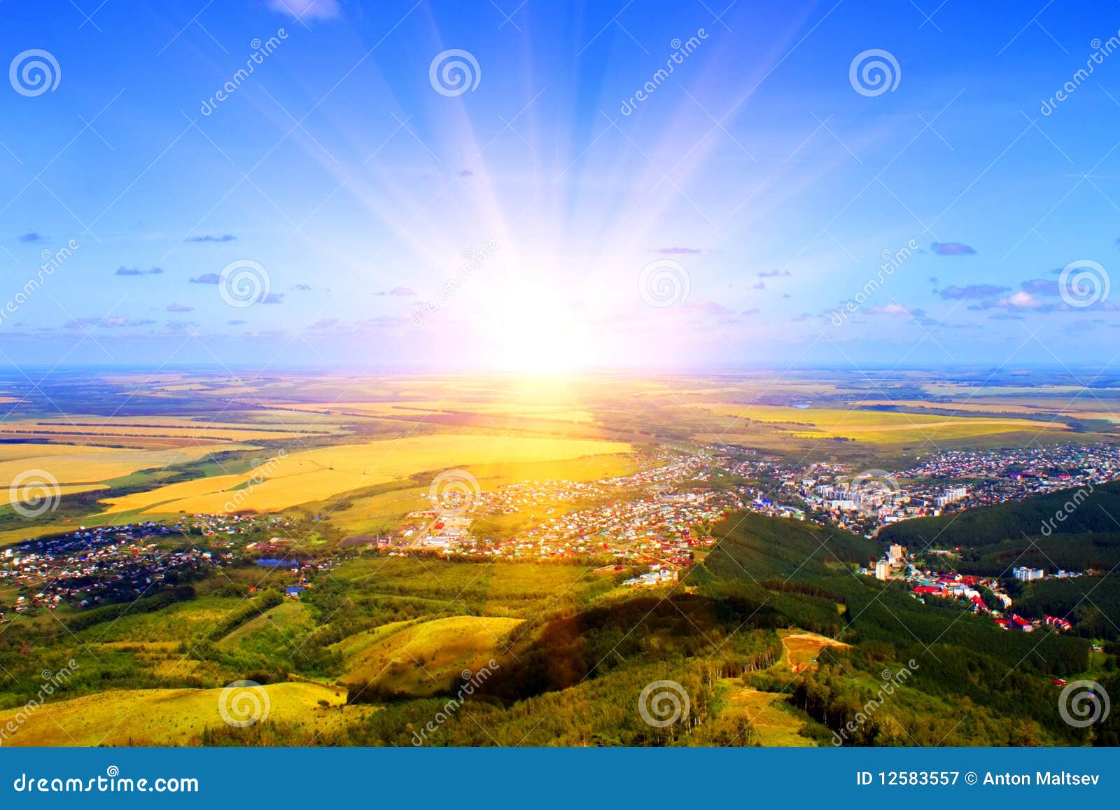 Sunrise. Mountain View stock image. Image of morning - 12583557