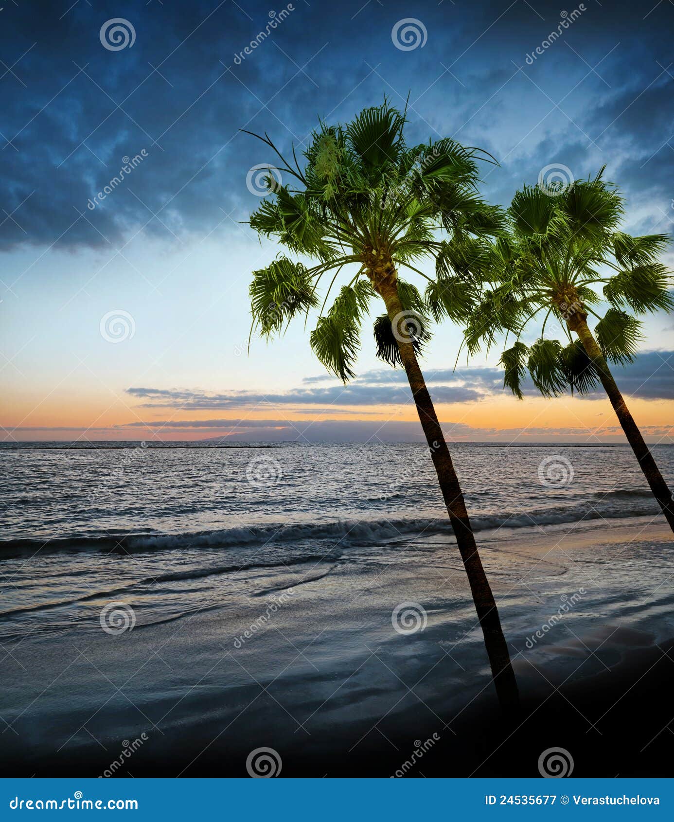 Sunrise and ocean stock image. Image of light, energy - 24535677