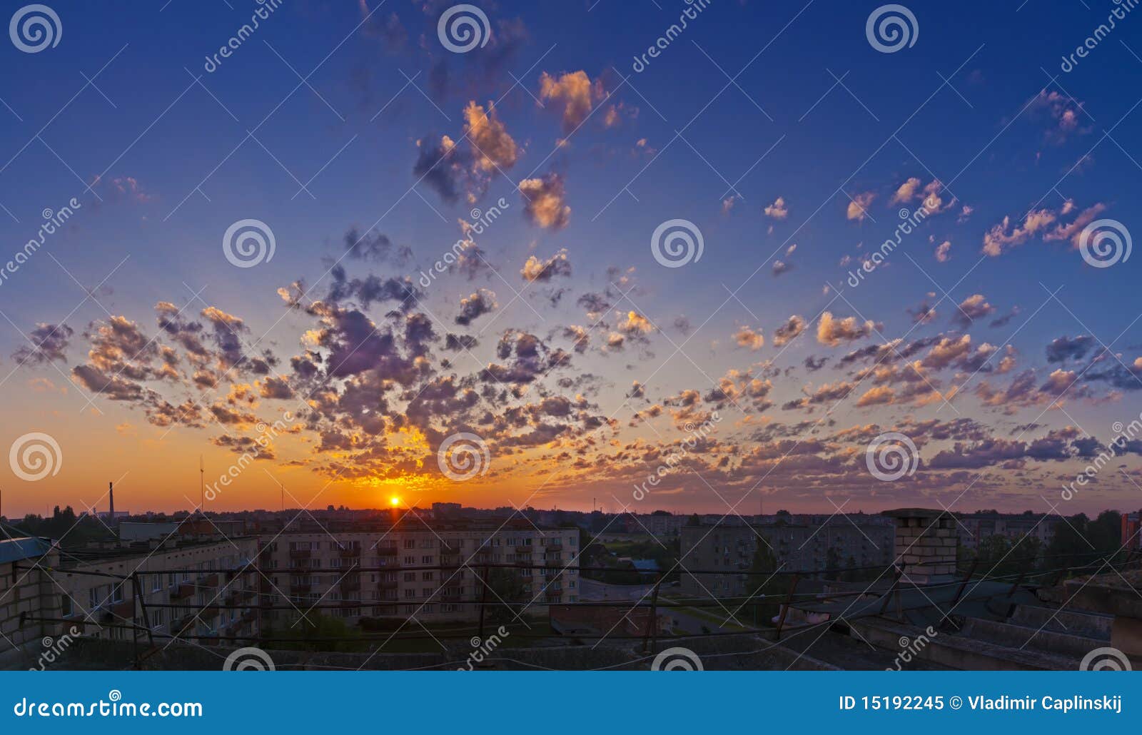 Sunrise over city stock image. Image of horizon, horizontal - 15192245