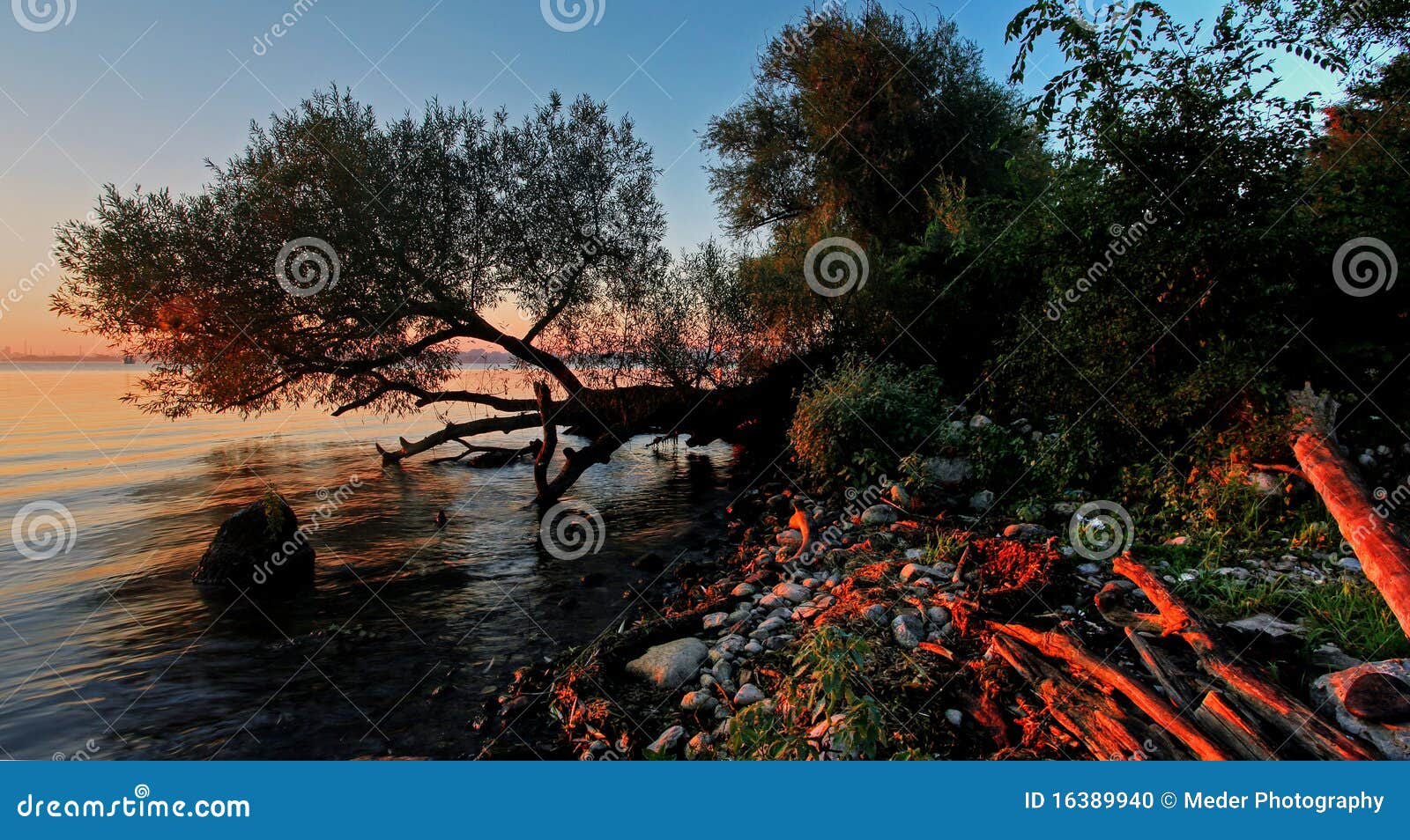 Sunrise over hamilton stock photo. Image of green, park - 16389940