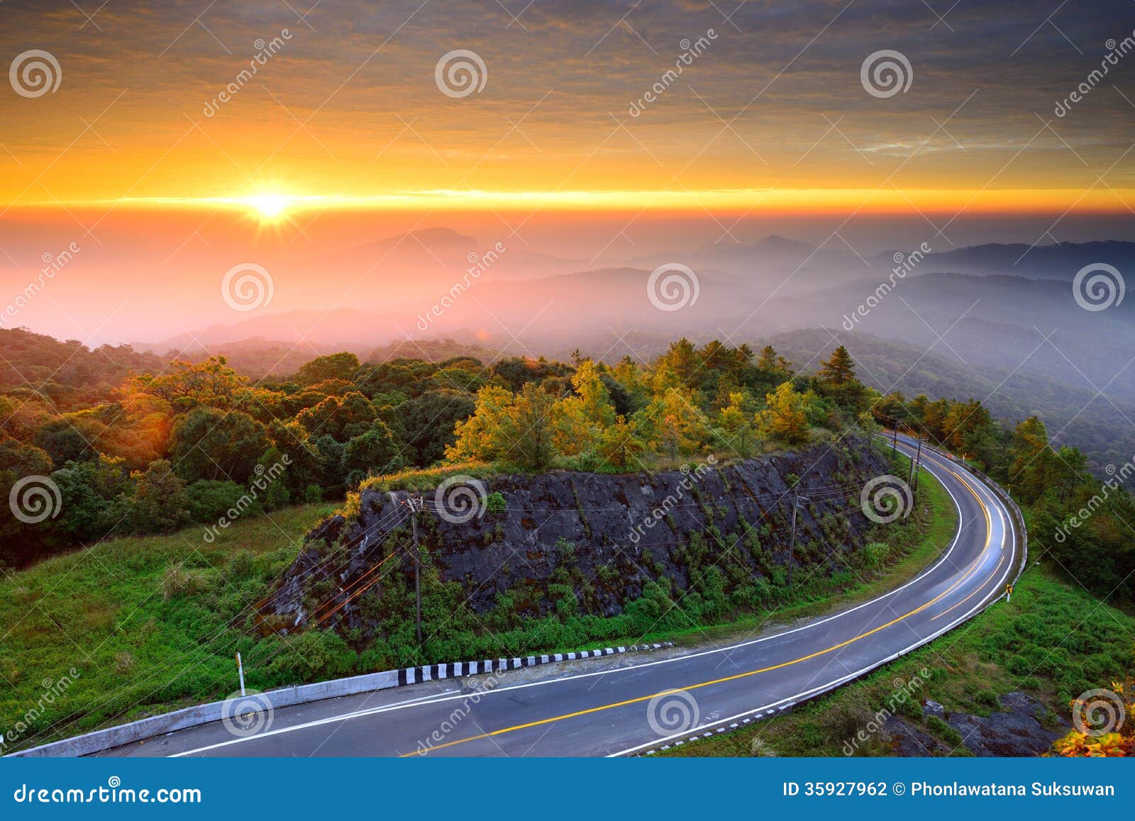 Sunrise Over Mountain at Doi in Thanon Stock Photo - Image of morning ...
