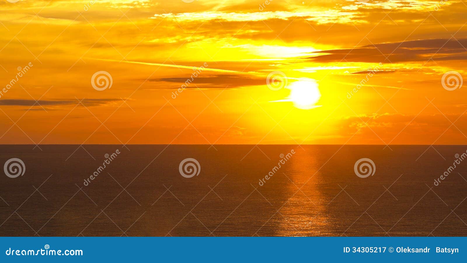Sunrise over the sea stock image. Image of coast, cloudy - 34305217