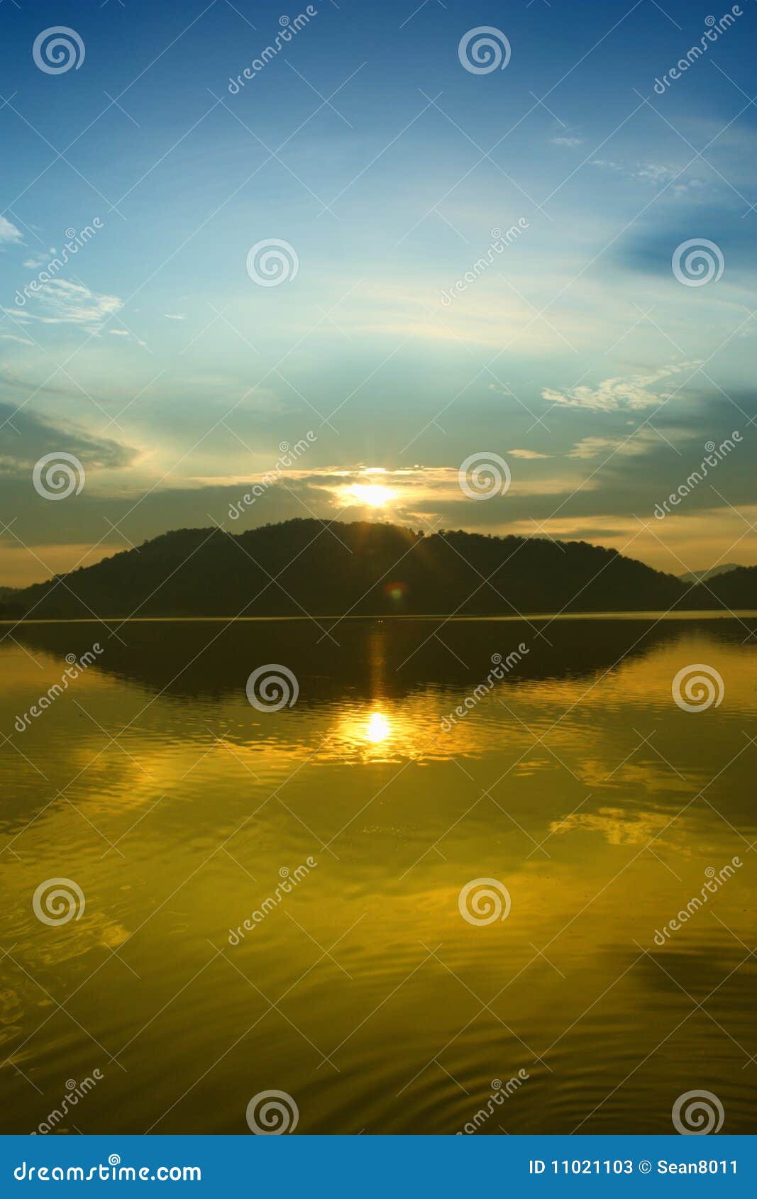 Sunrise reflection stock image. Image of heaven, reflection - 11021103
