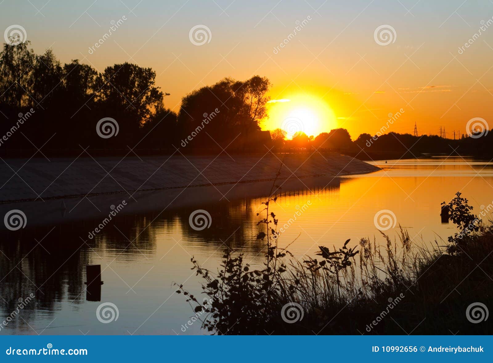 Sunrise on river stock photo. Image of birch, gold, dusk - 10992656