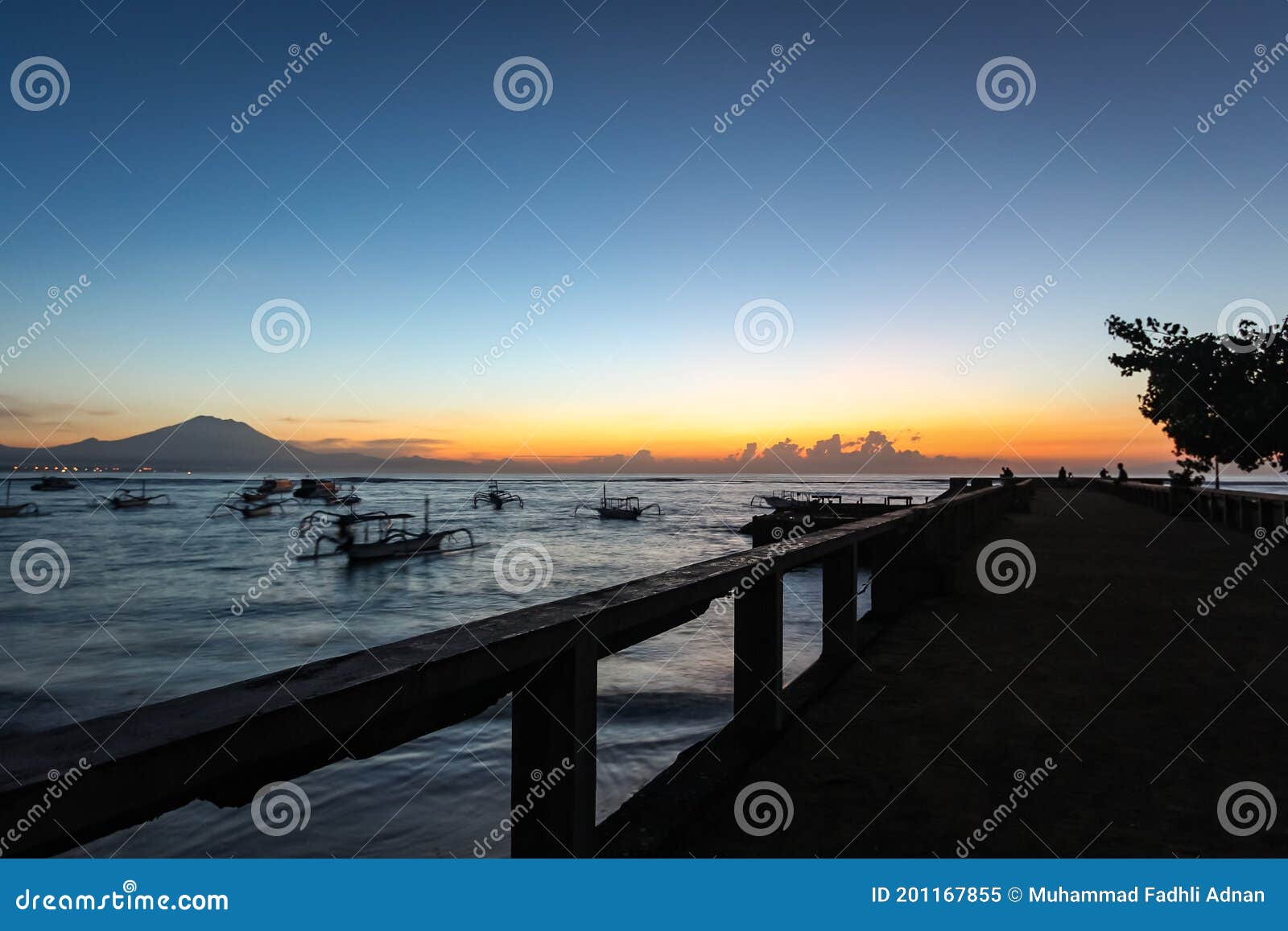 Sunrise at Sanur Sindhu Beach Stock Image - Image of fishing, boat ...