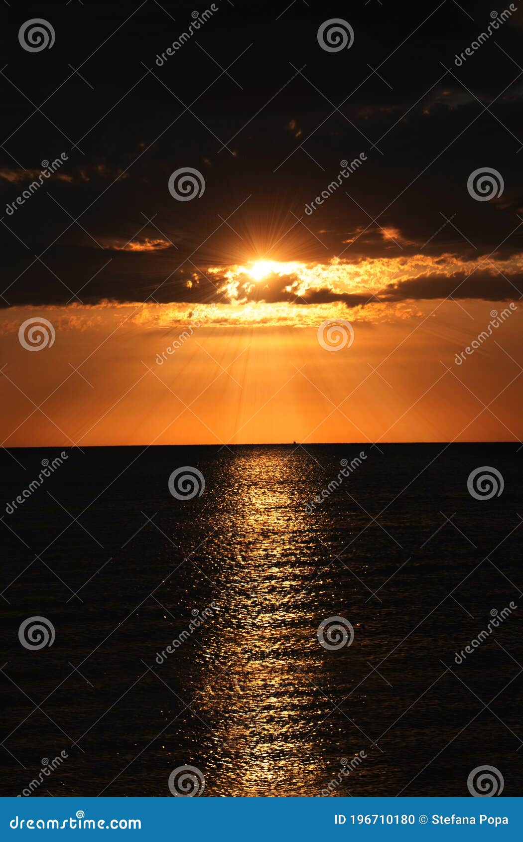 Sunrise from the Sea, Sun Above the Water Stock Photo - Image of ...