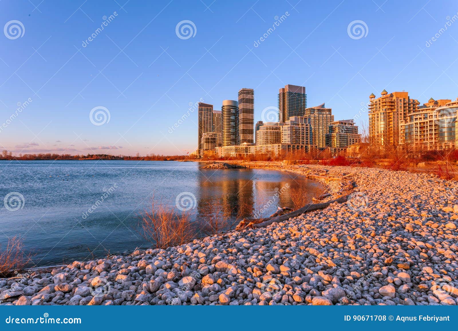 Sunrise at Sheldon Lookout Toronto Stock Photo - Image of lookaout ...