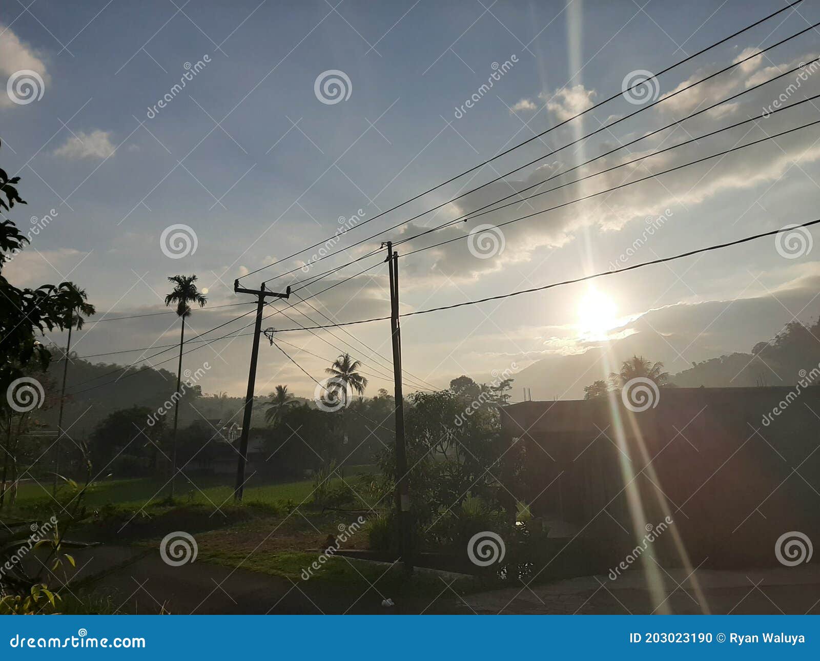 Sunrise from Tampomas Mount Stock Photo - Image of sunrise, line: 203023190