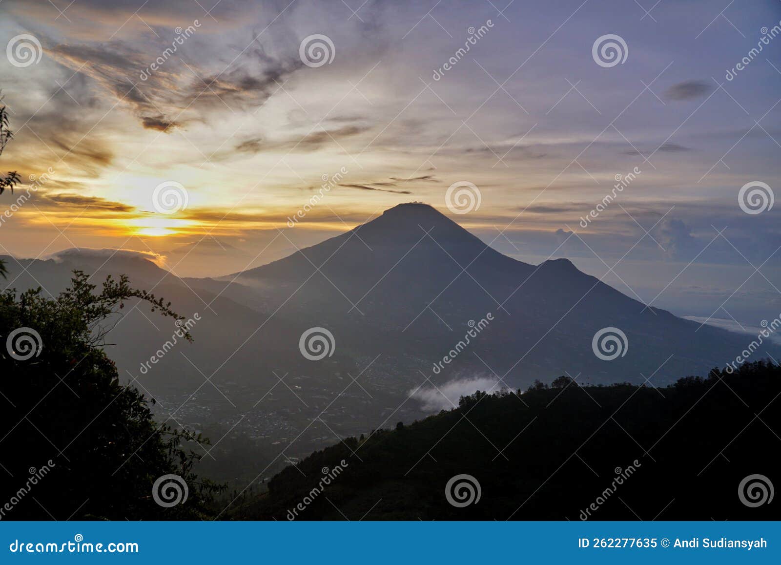 Sunrise at the Top of Sikunir, Dieng, Indonesia. Stock Image - Image of ...
