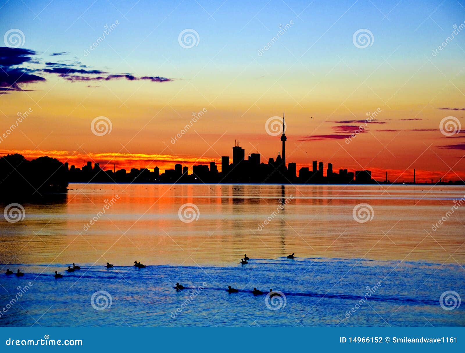 Sunrise in toronto stock photo. Image of shadows, lake - 14966152