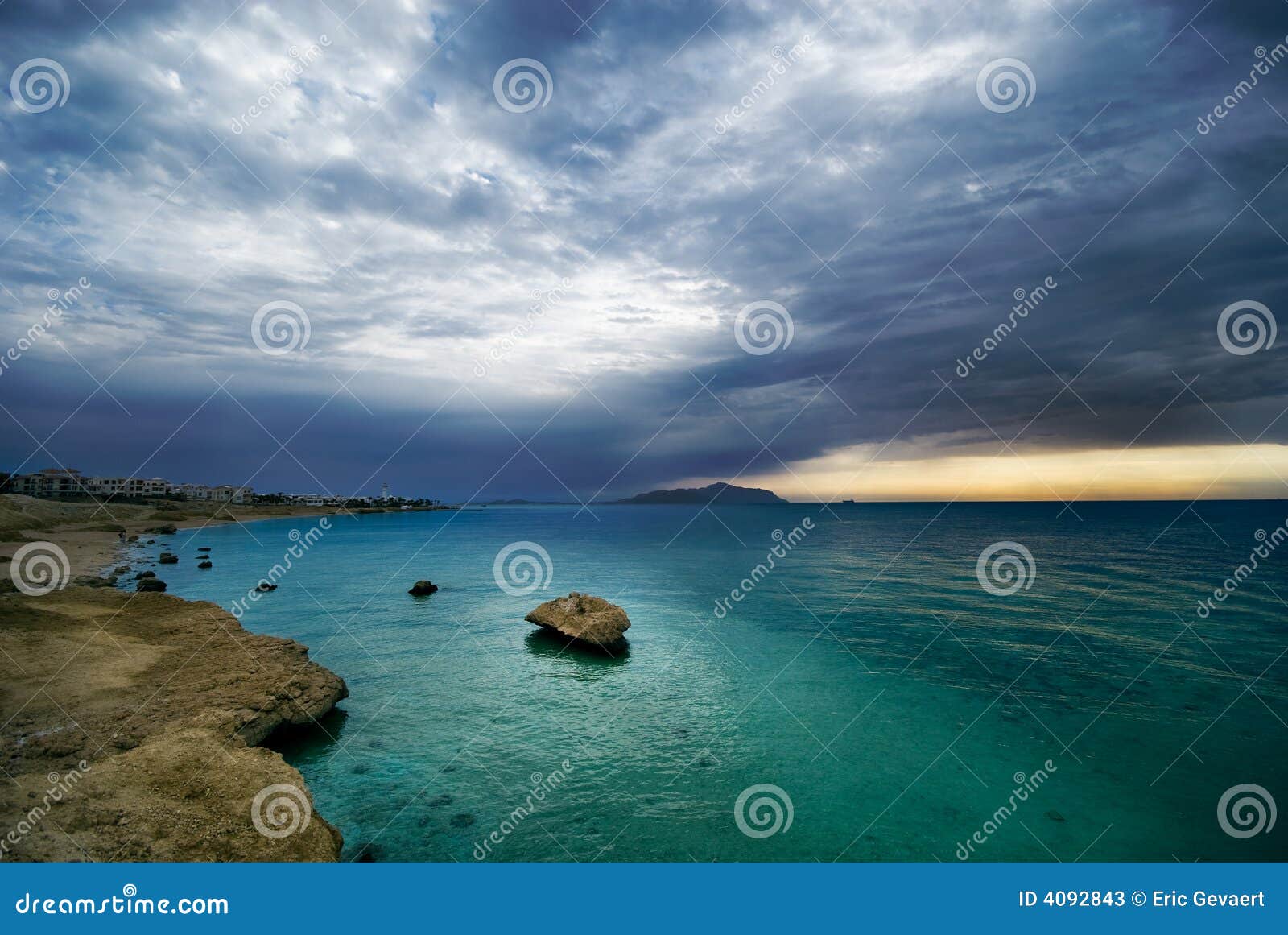 Sunrise and Turquoise Ocean Stock Image - Image of egypt, cloud: 4092843