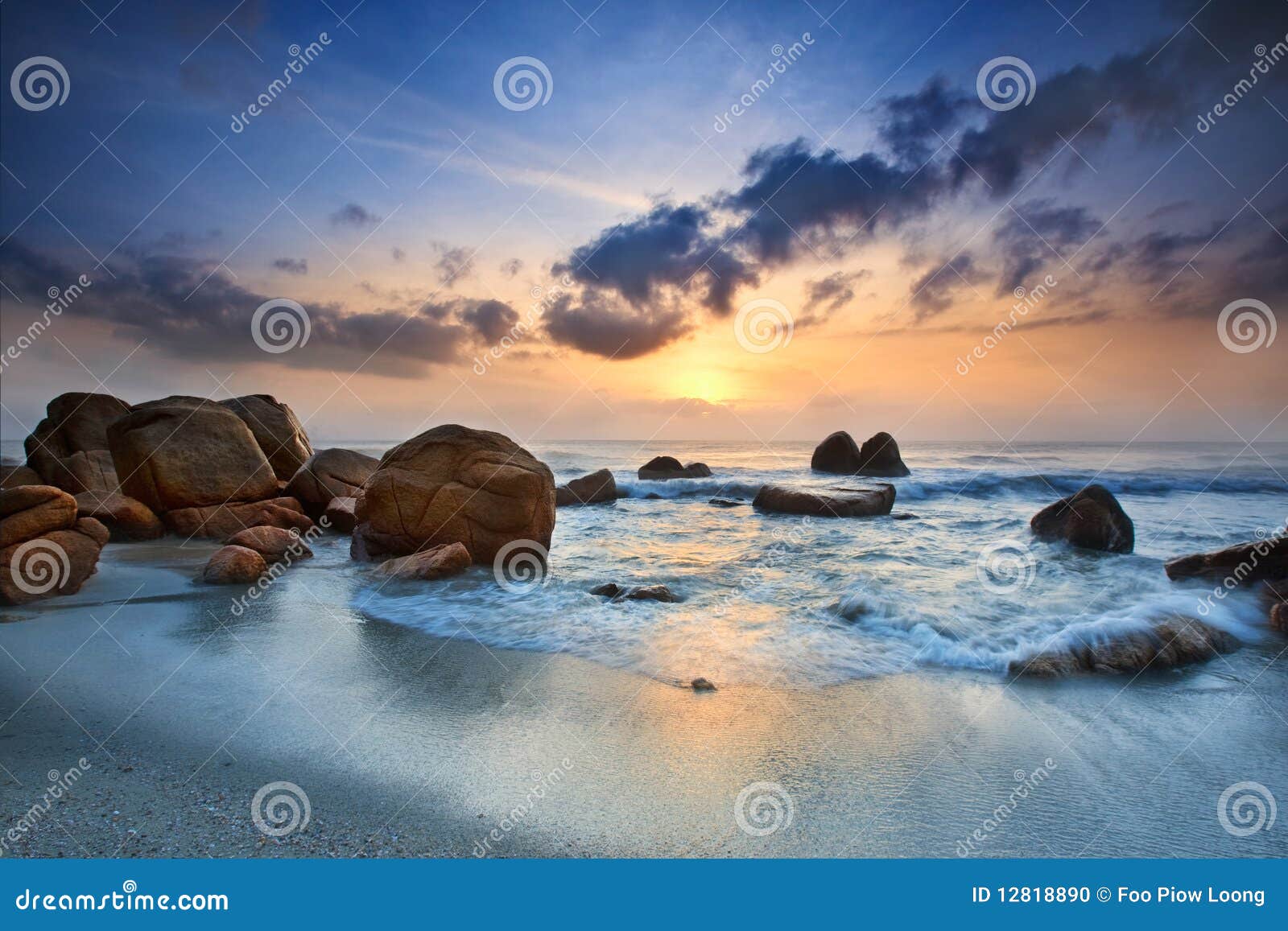 Sunrise View at Seaside Kuantan Malaysia Stock Photo - Image of seaside ...
