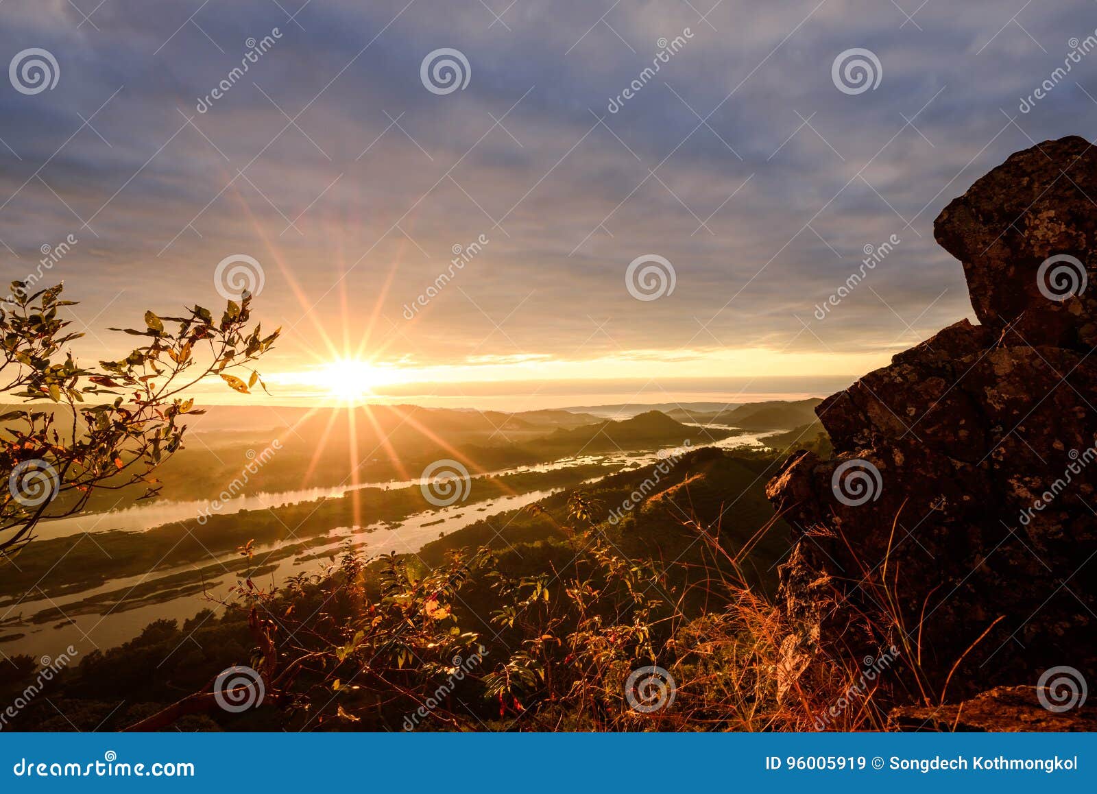 Sunrise View from Top of Mountain Stock Image - Image of green, mist ...