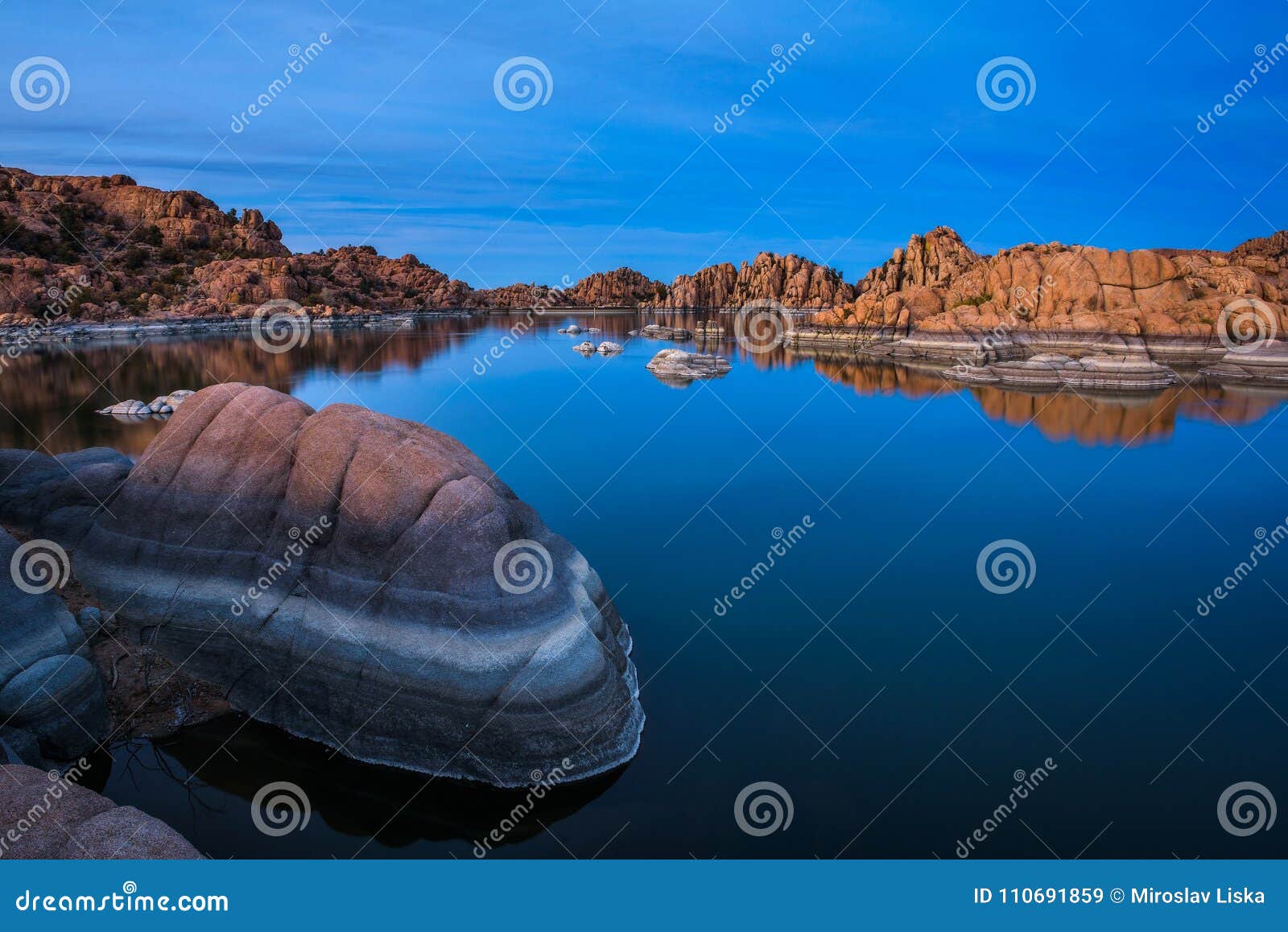 Sunset Above Watson Lake In Prescott Arizona Stock Image Image Of Boulder Lake 110691859