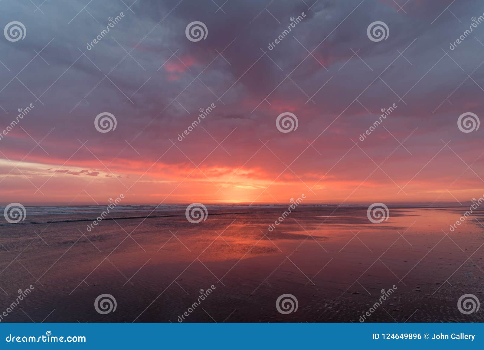 Sunset at Moclips Washington State Stock Photo - Image of orange ...