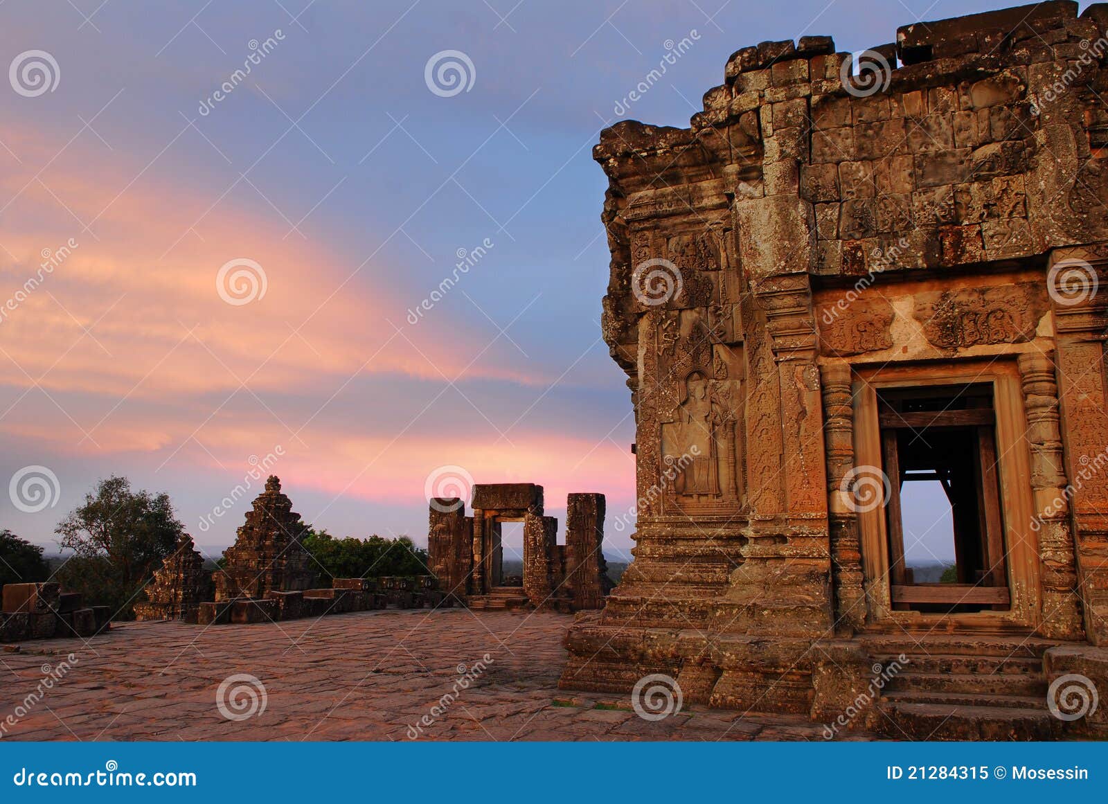 Sunset at Angkor stock image. Image of cambodia, nature - 21284315