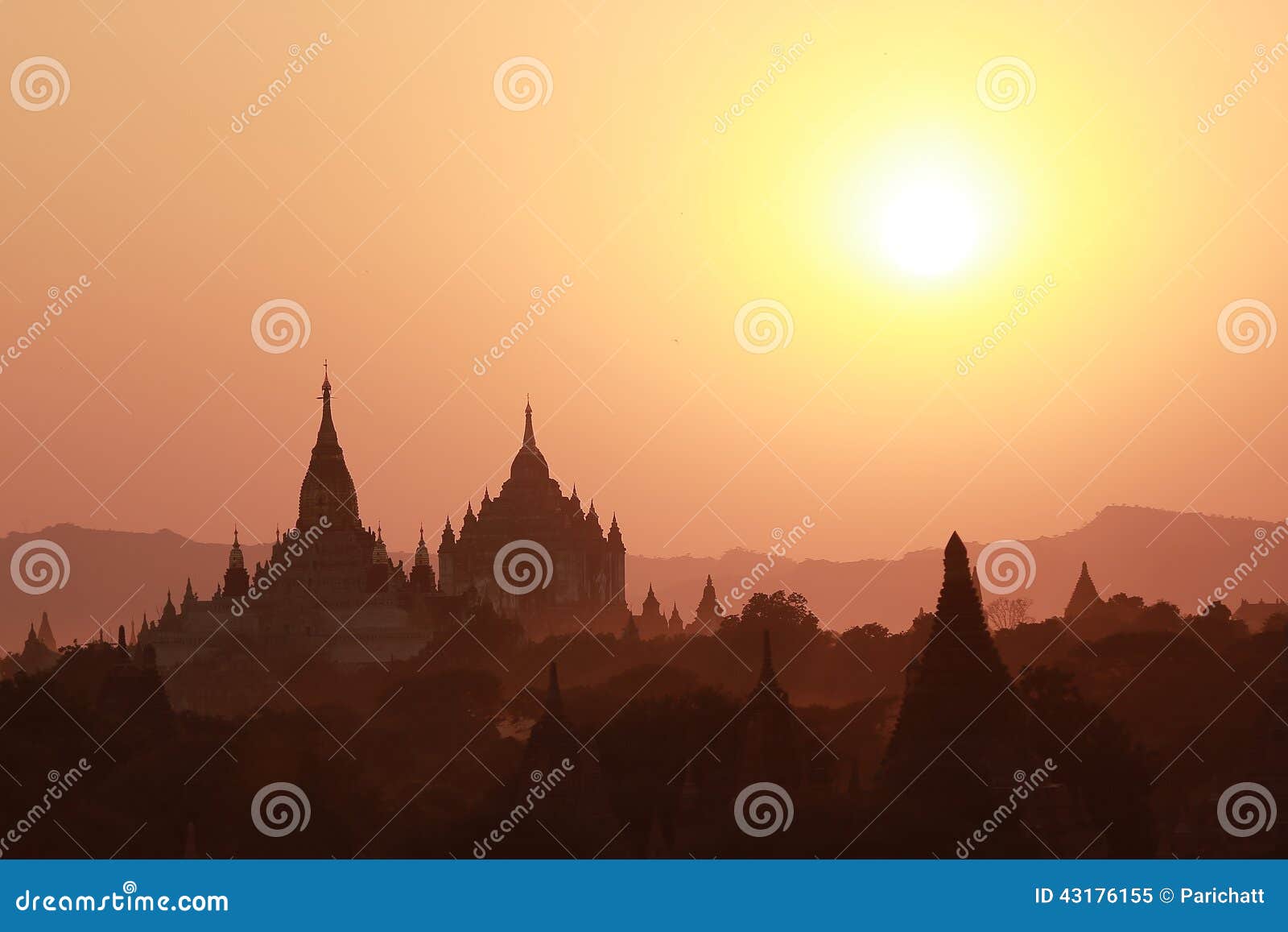 Sunset in Bagan, Myanmar stock image. Image of yellow - 43176155