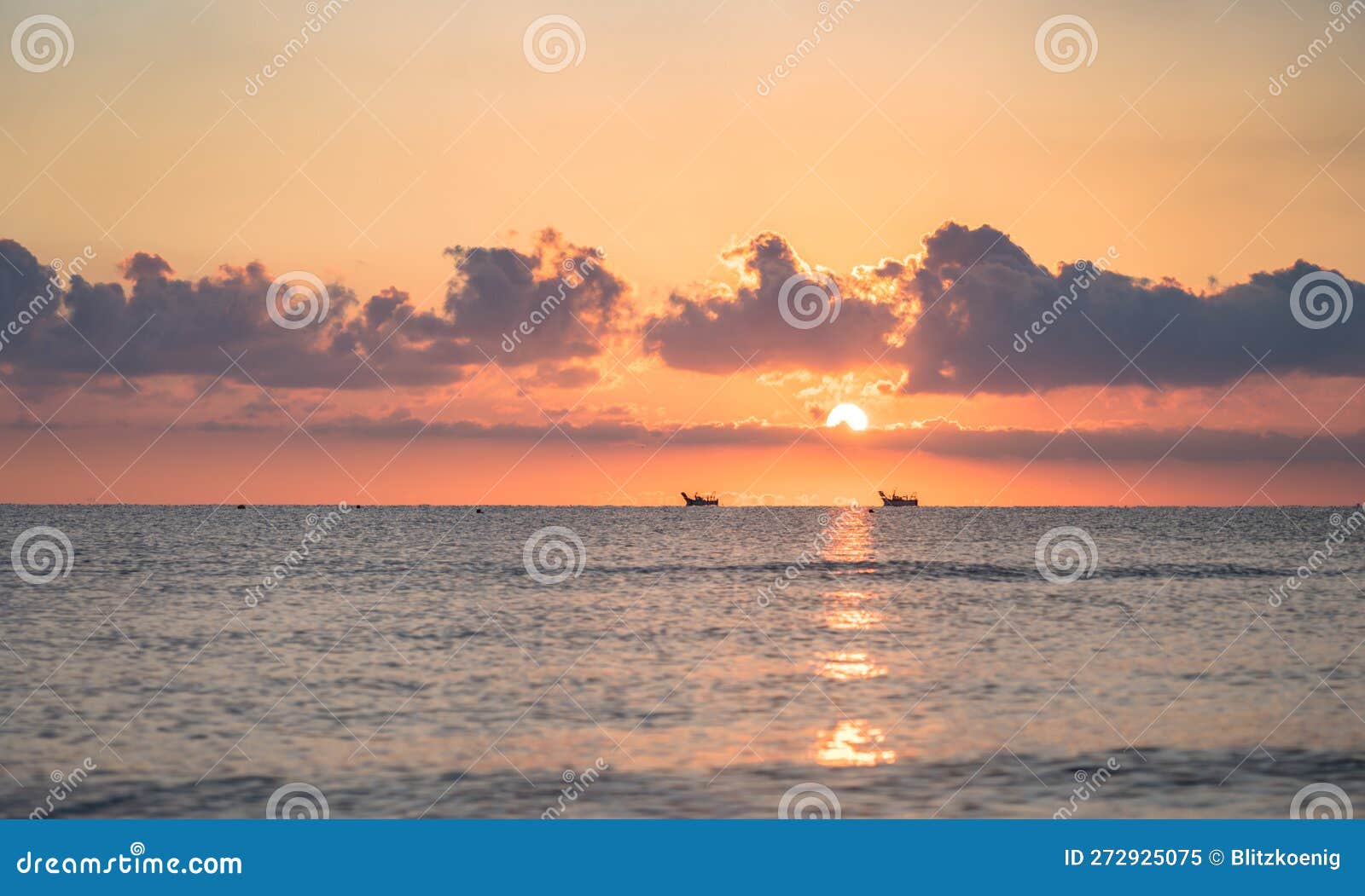 Sunset on the Beach with Clouds Stock Image - Image of wallpaper ...