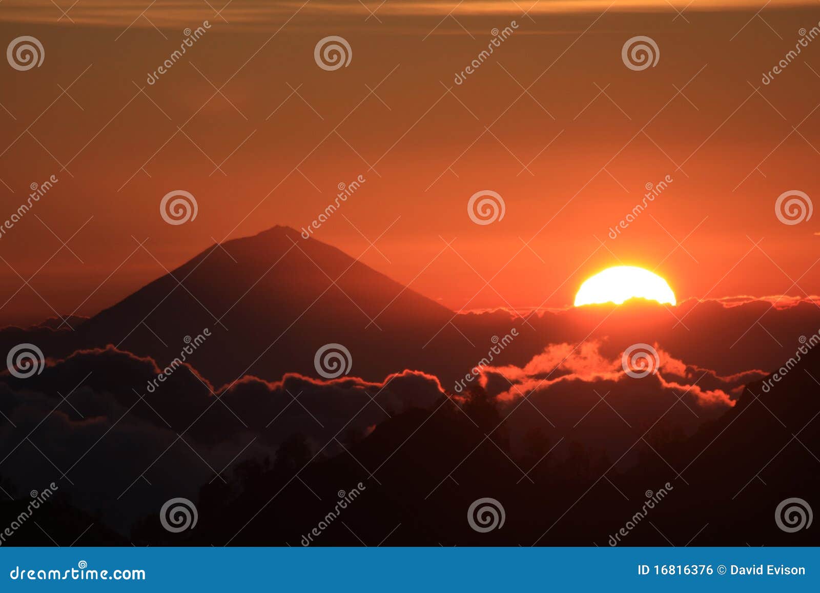 Sunset Behind Gunung Agung, Bali. Stock Photo - Image of hiking, lake ...