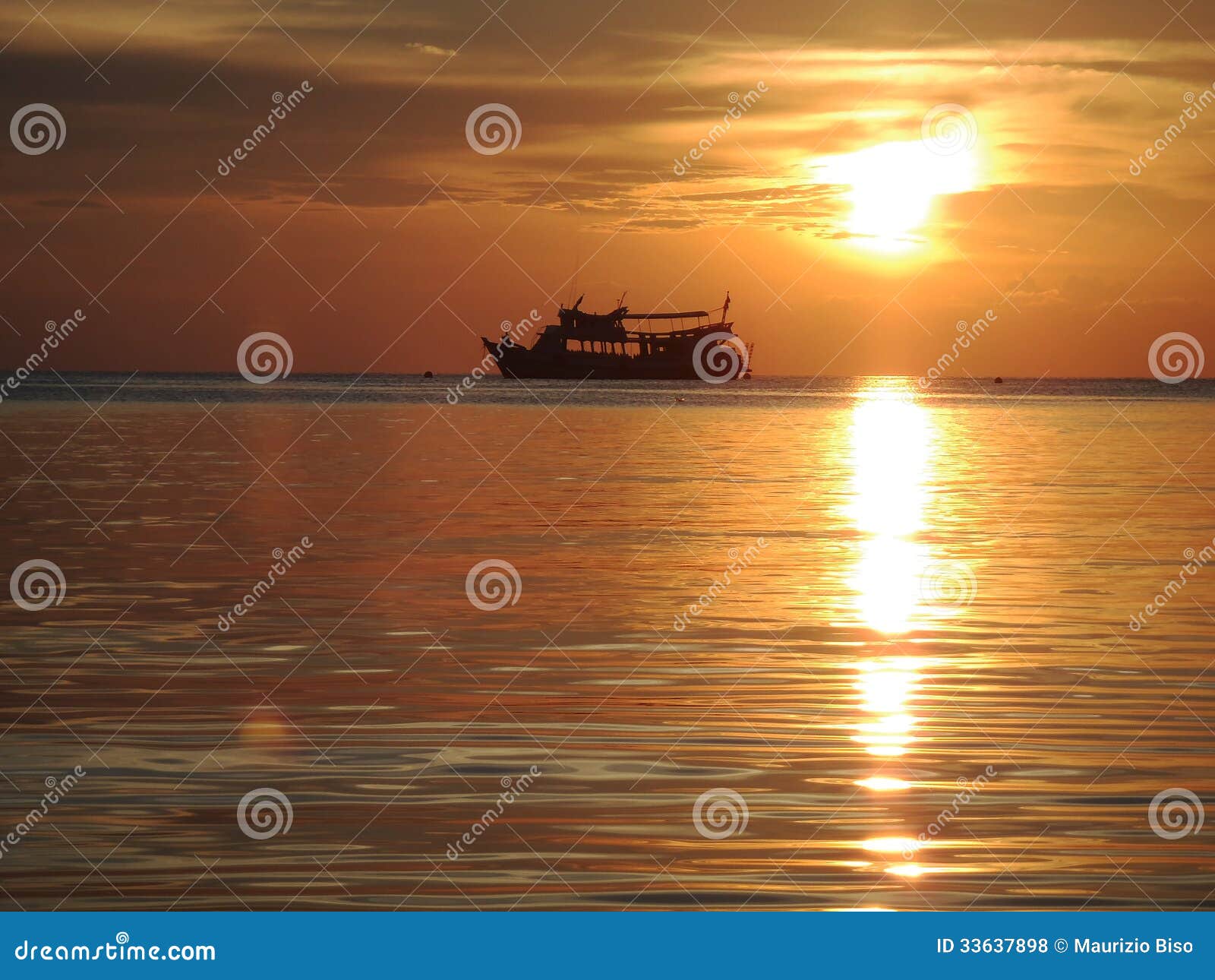Sunset boat stock photo. Image of boat, quayside, nature - 33637898
