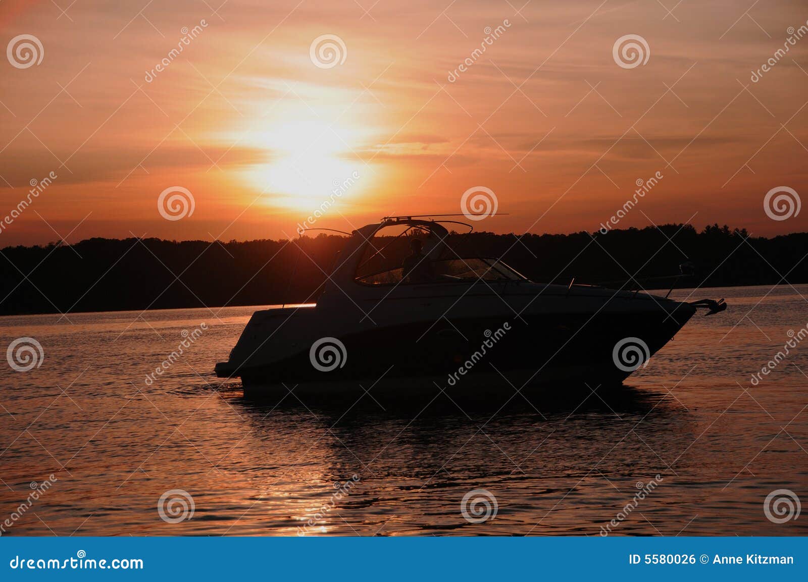 Sunset Boating in Kentucky stock photo. Image of riverside - 5580026