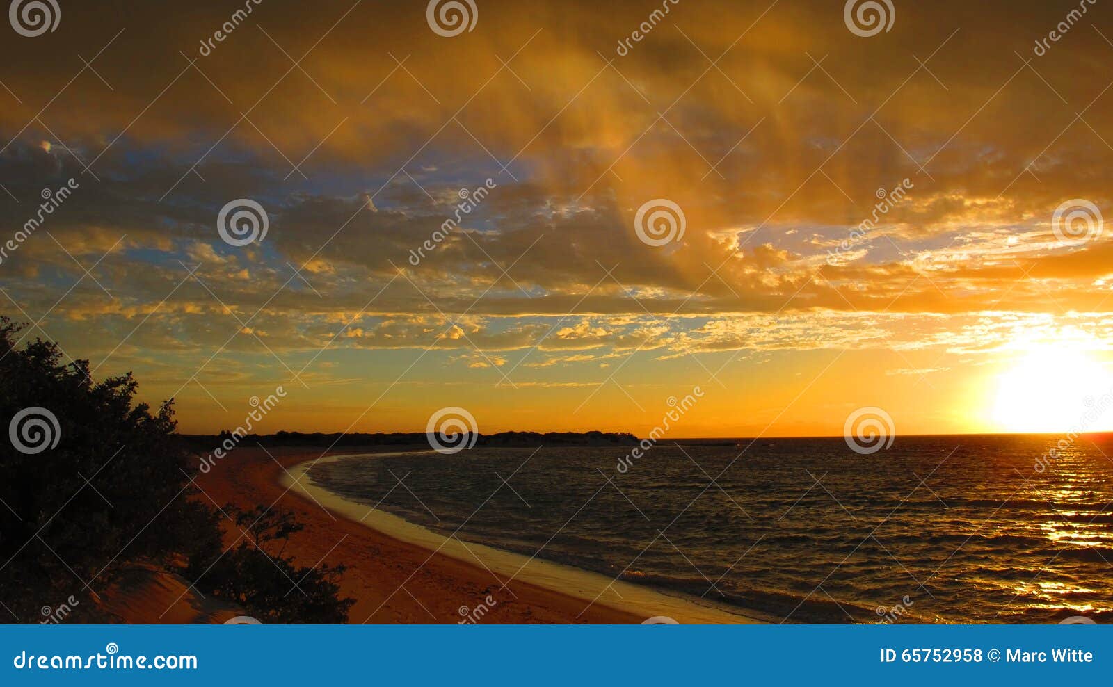 Sunset at Cape Range National Park, Western Australia Stock Photo ...