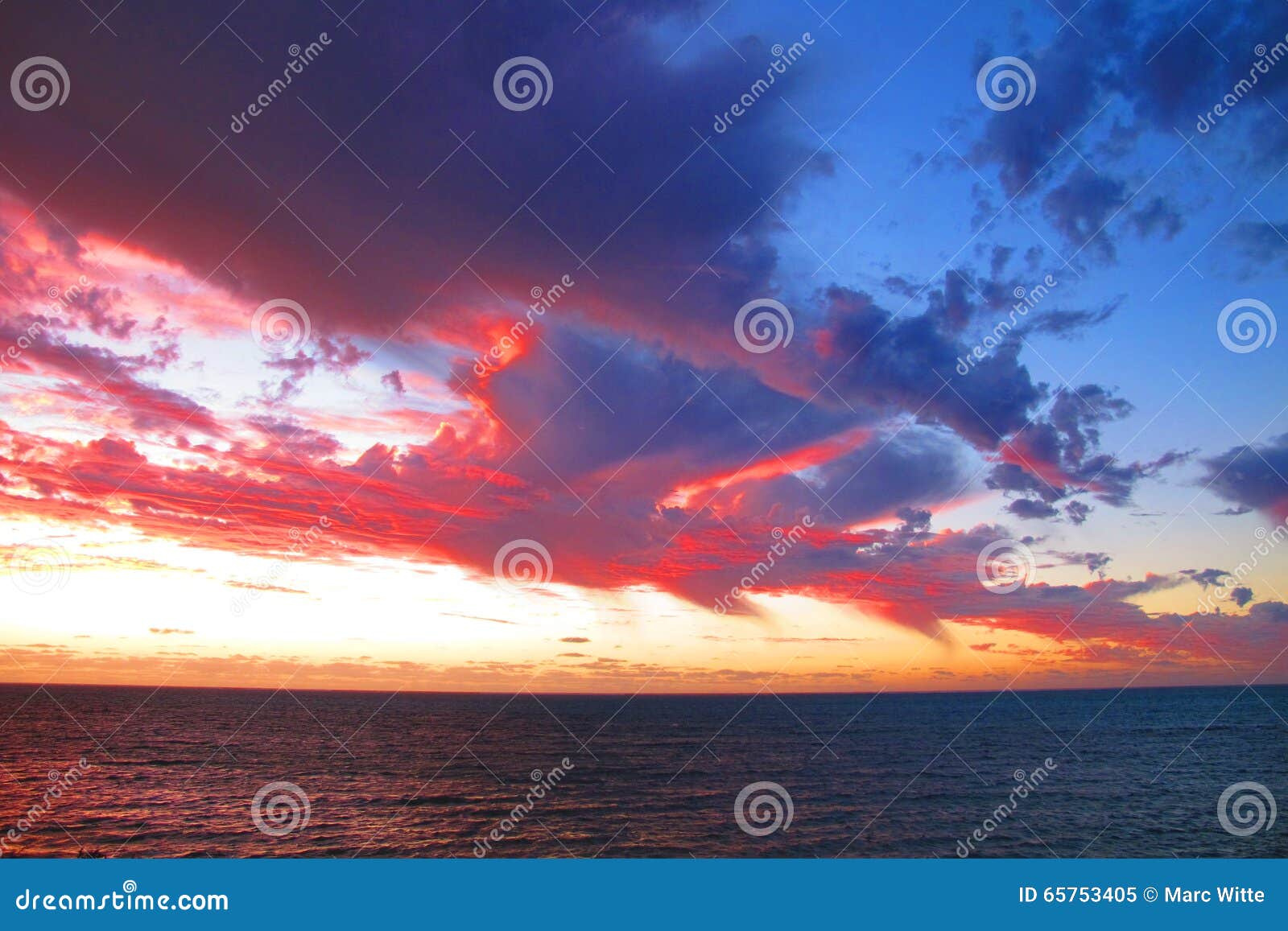 Sunset at Cape Range National Park, Western Australia Stock Image ...
