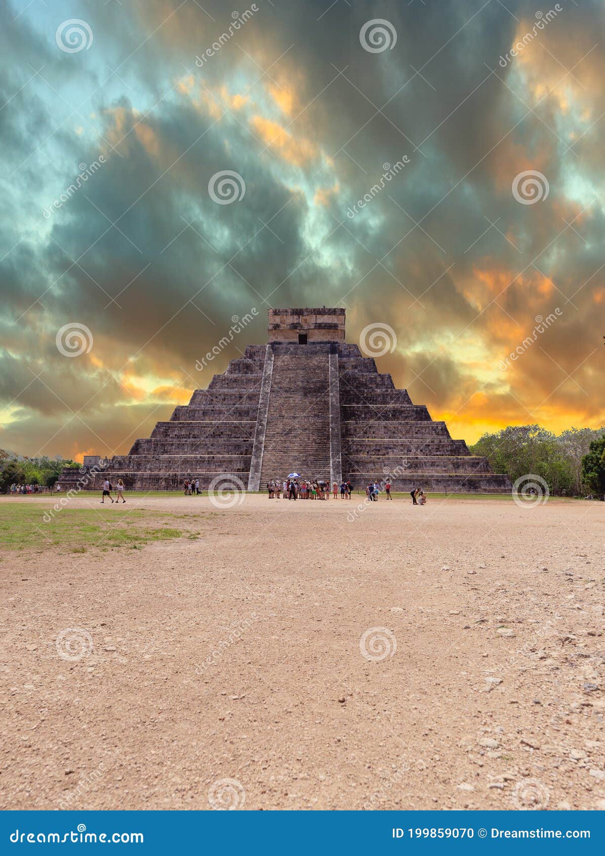 Sunset at Chichen Itza in Mexico Stock Photo - Image of archeology ...