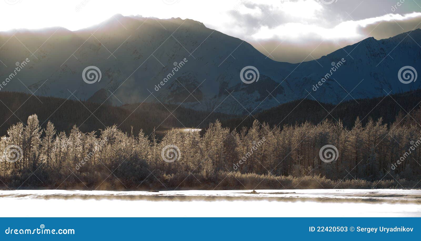 The Sunset Chilkat Valley stock image. Image of mist - 22420503