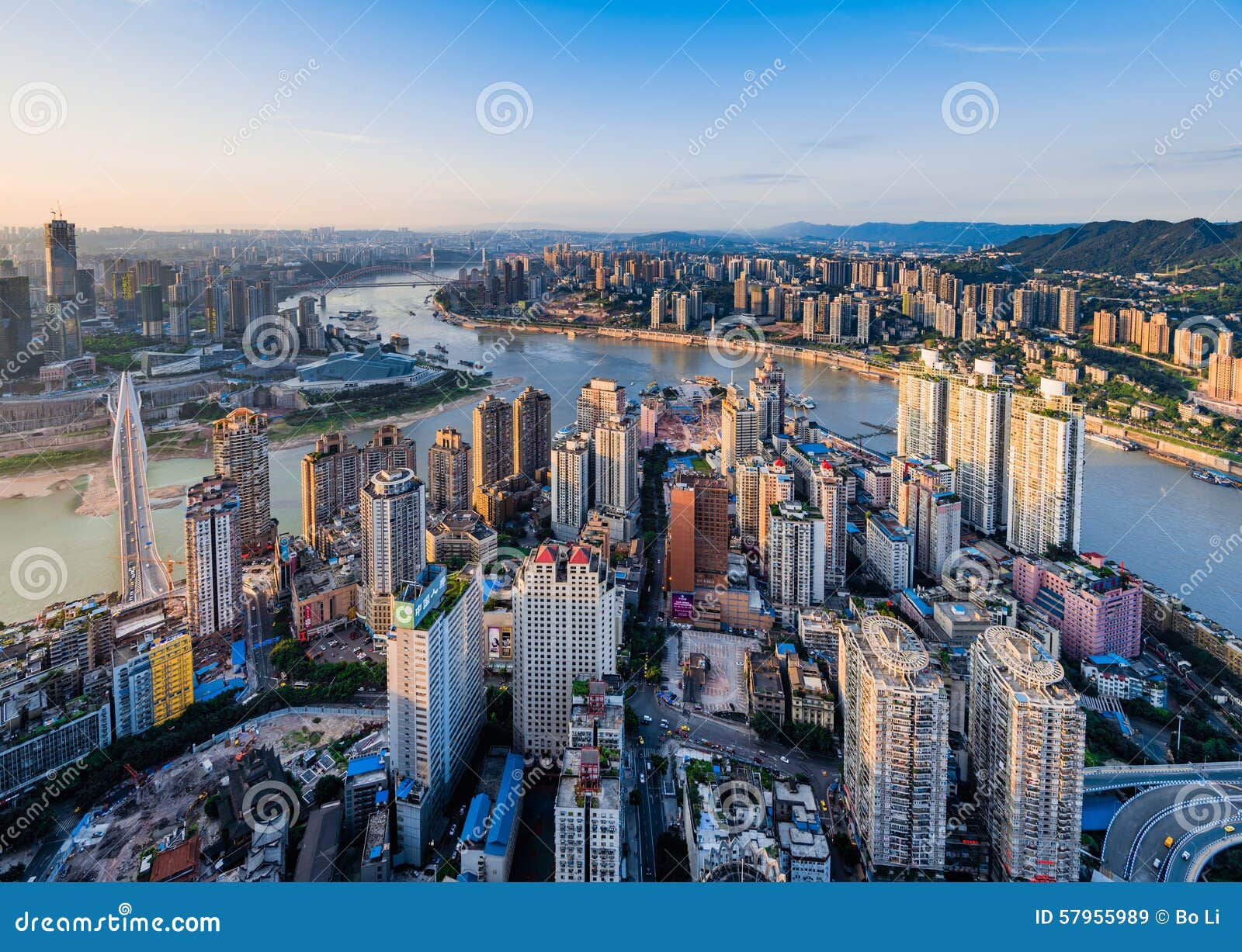 The sunset of Chongqing editorial stock image. Image of chonqing - 57955989