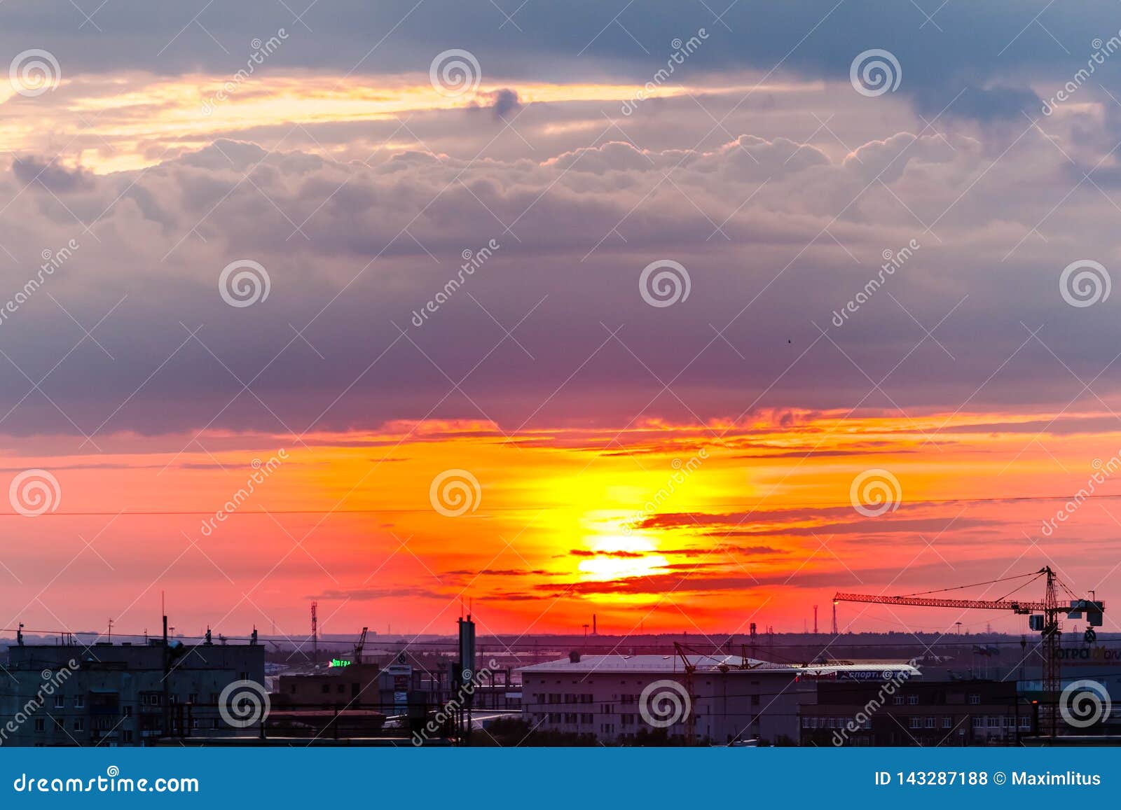 Sunset in the city. editorial stock photo. Image of beautiful - 143287188
