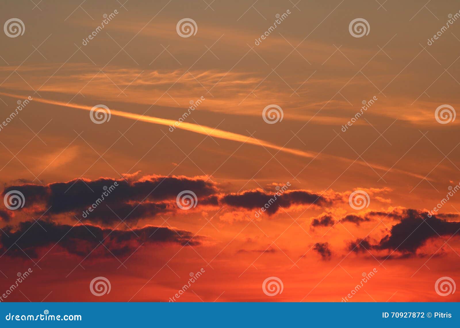 Sunset with Clouds, Atmospheric Effect Stock Photo - Image of beginning ...