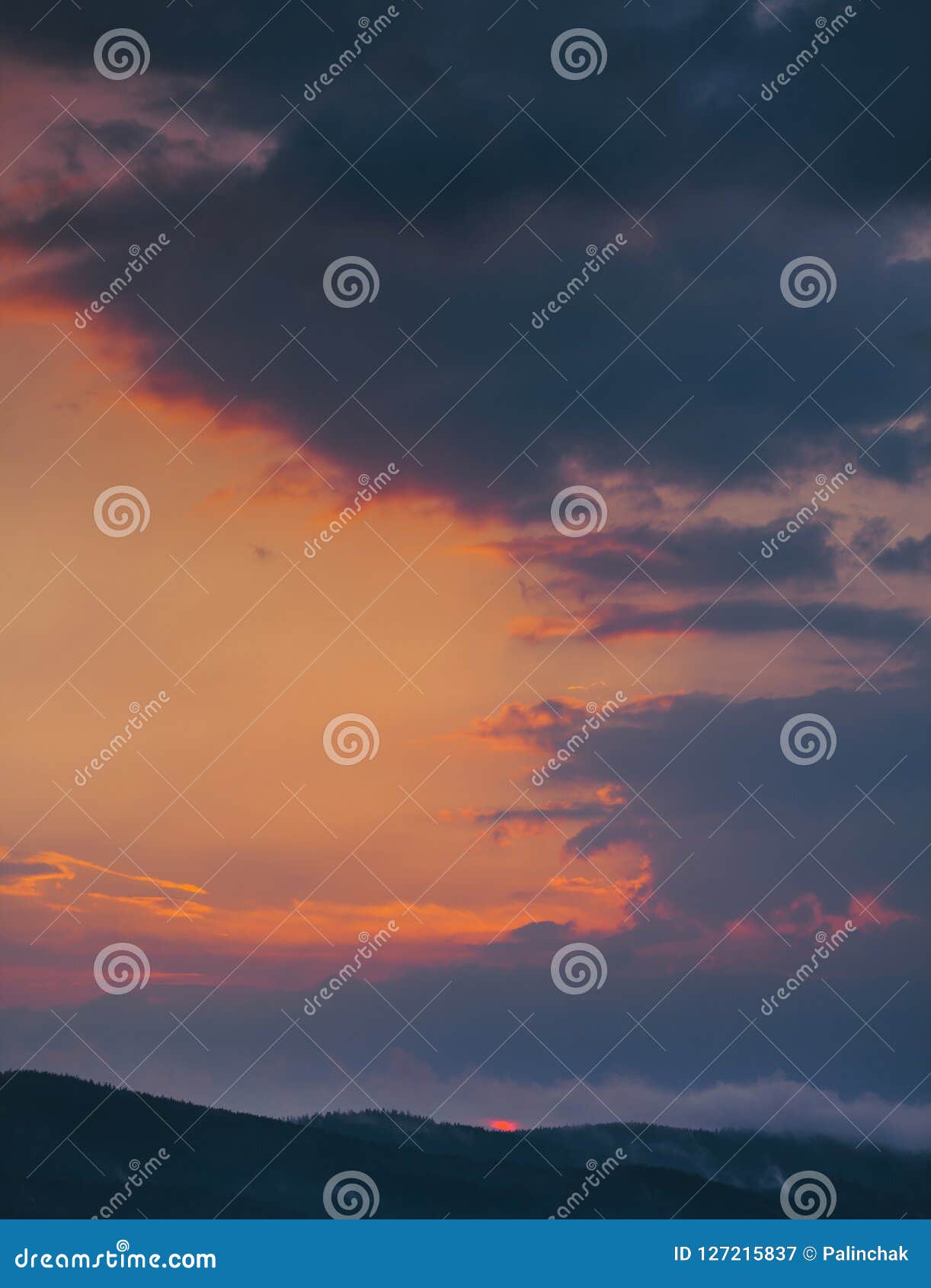 Sunset Clouds in the Mountains Stock Image - Image of scenery, dawn ...