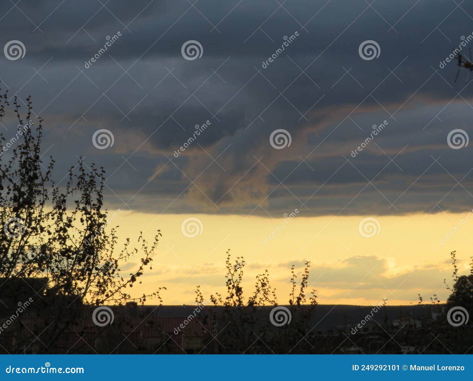 Sunset Clouds Red Sun Reflection Effect Dawn Stock Image - Image of ...