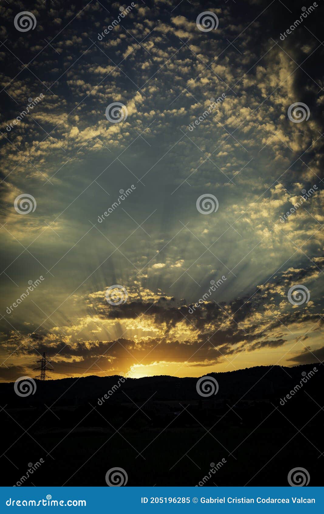 Sunset on a Cloudy Day with Sun Rays Stock Image - Image of gorgeous ...