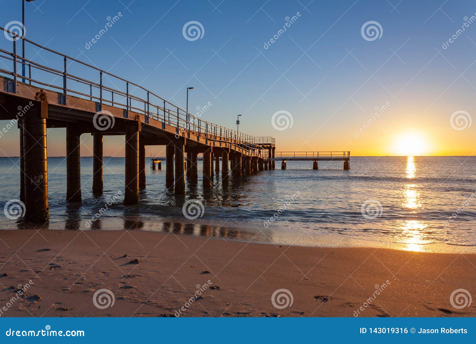 Royalty Free Images, Cartoons, Illustrations And Photos Designed By ...