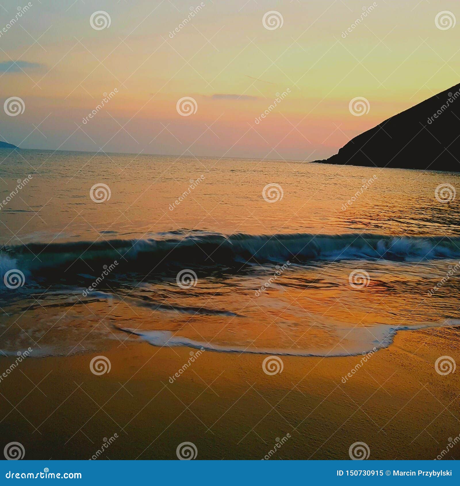 Sunset in Cornwall Beach stock image. Image of sunset - 150730915