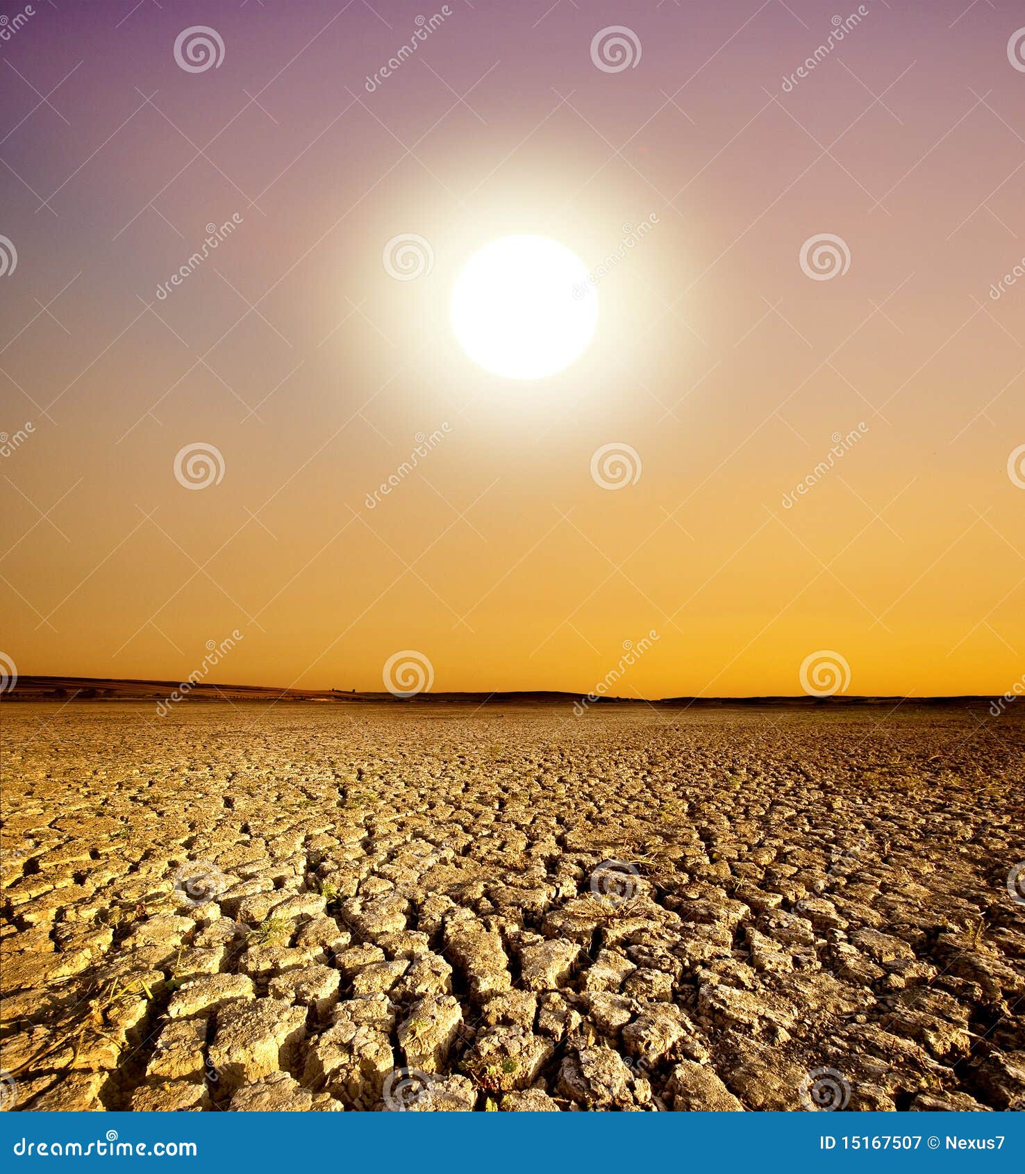 Sunset and the Cracked Land Stock Image - Image of lake, scenic: 15167507