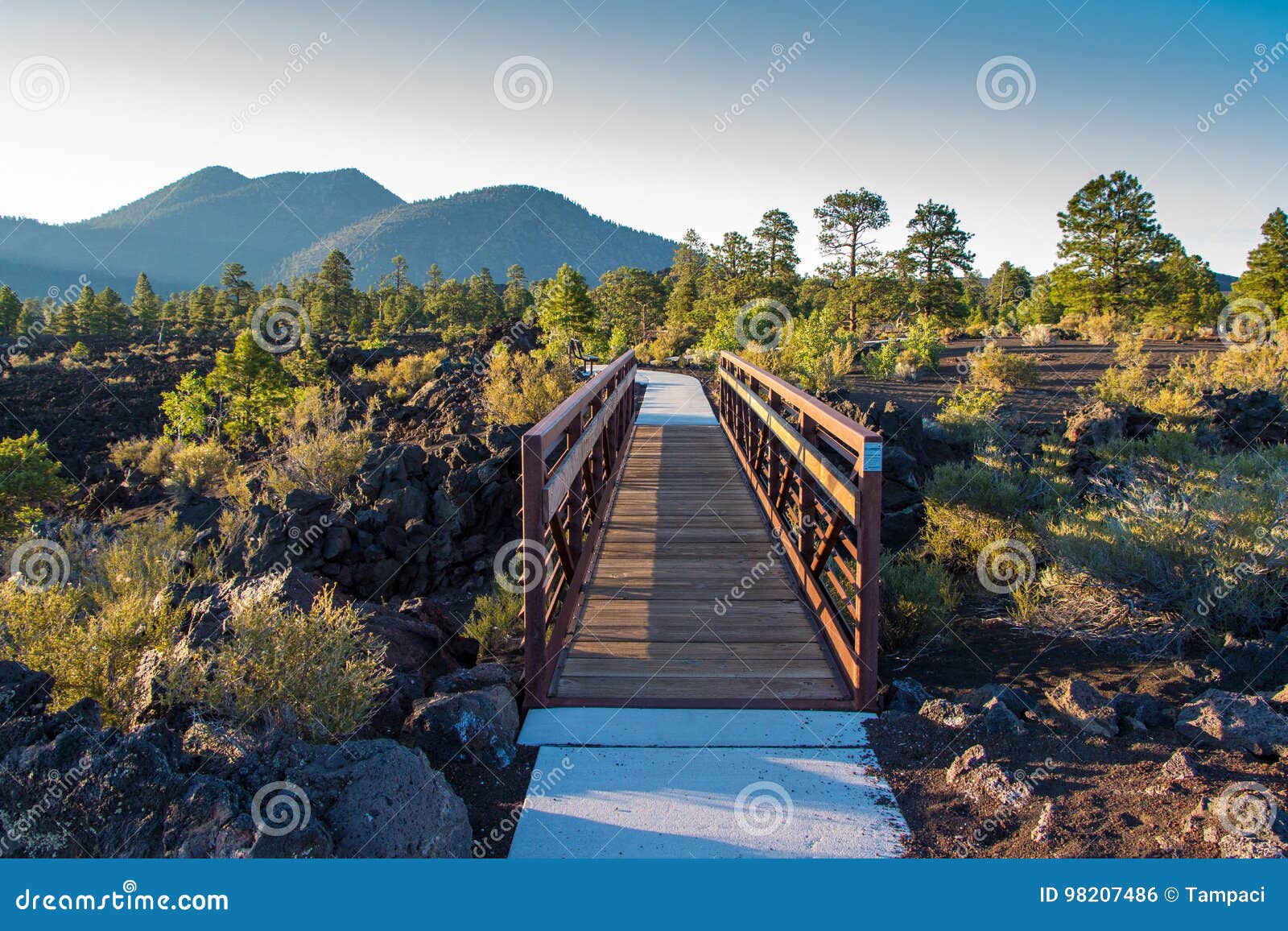 Sunset Crater Volcano, Arizona Stock Photo - Image of attraction ...