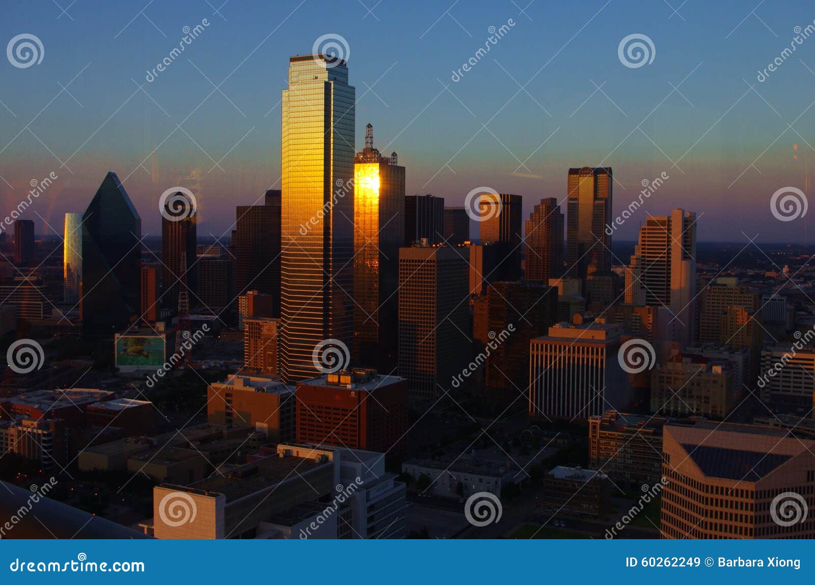 Sunset at dallas downtown editorial stock image. Image of texas - 60262249