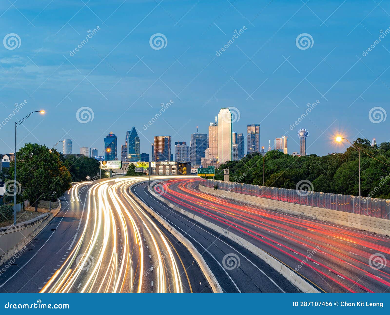 Sunset Dallas Skyline with Highway Editorial Photo - Image of united ...