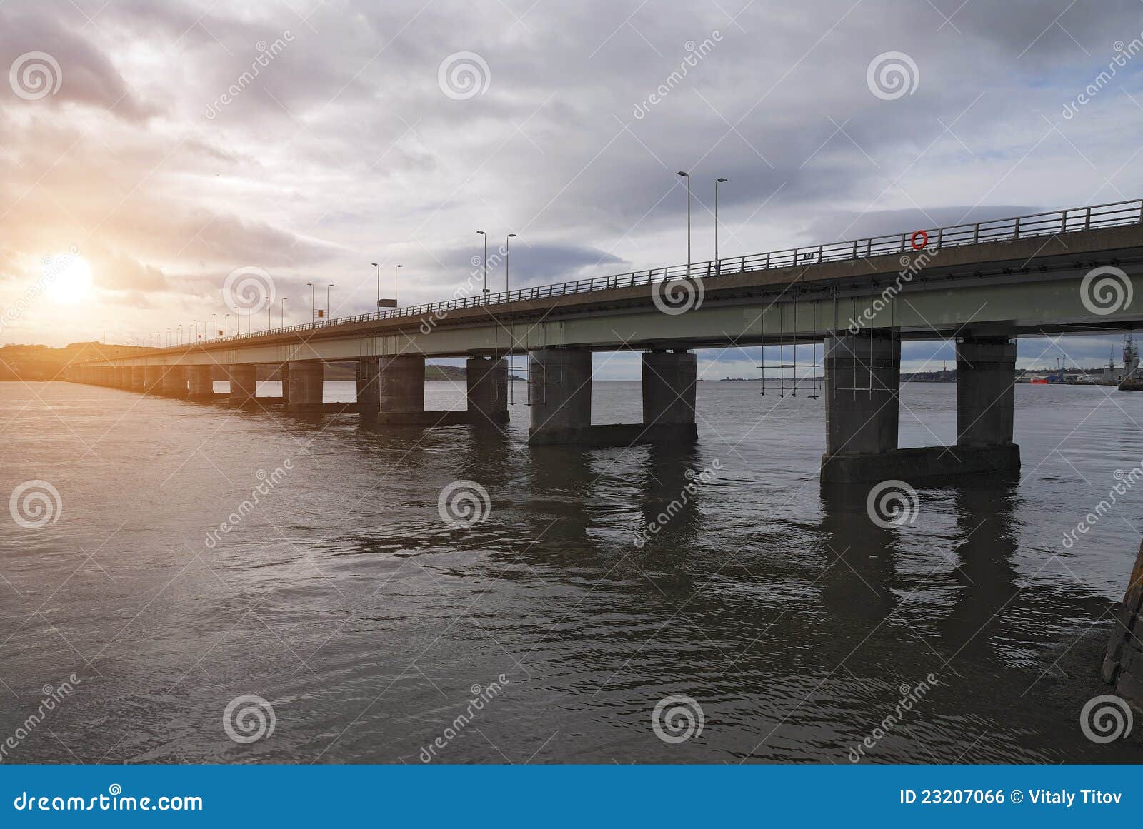 Sunset Dundee Bridge, Scotland Stock Photo - Image of night, europe ...